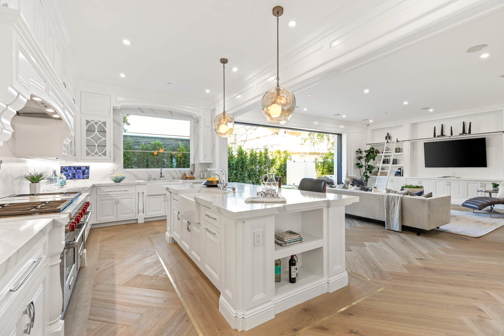 Glendale Kitchen Renovations | Stylish Family Kitchen Designs | Golden Age Builders